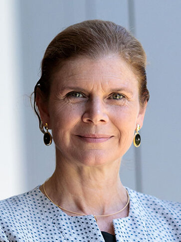 Angela Olinto - Aspen Center for Physics